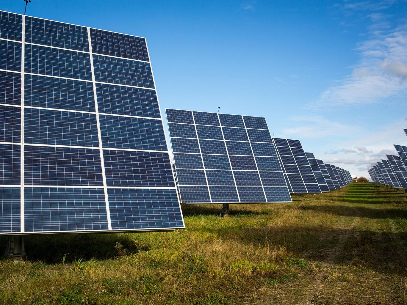 US Town Solar Panels suck Up All The Energy From The Sun 