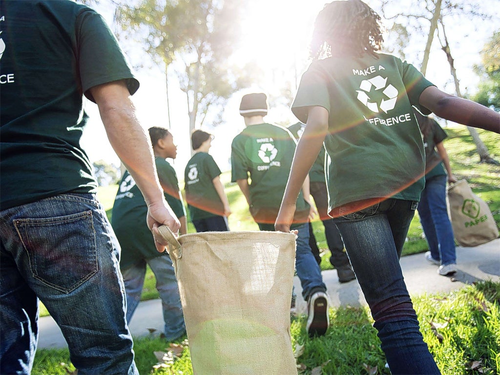 Young People Should Do Volunteer Work While Studying 7 Reasons Why