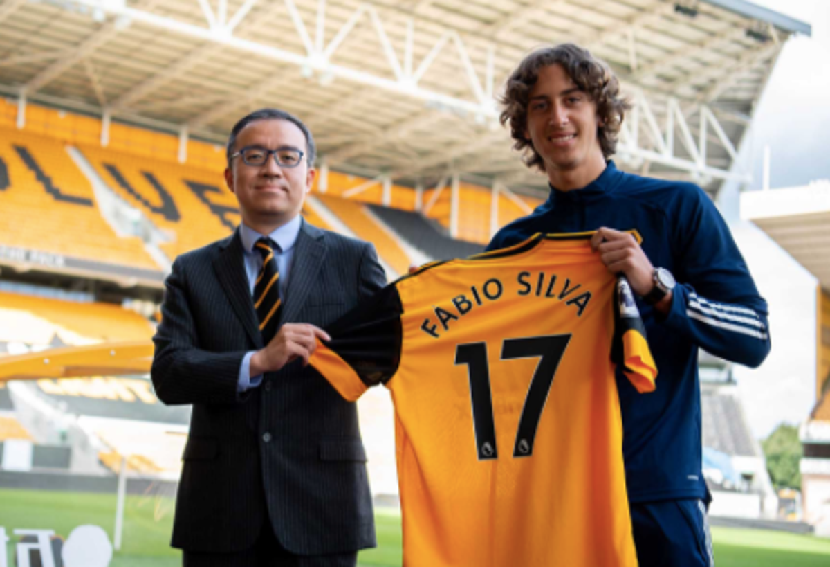 Wolves sign wonderkid Fabio Silva in record £35m transfer | The Independent