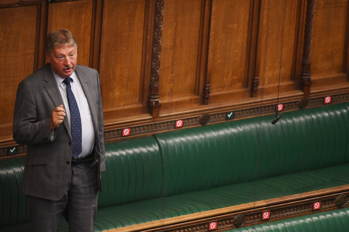 Sammy Wilson caught on tube without mask says UK is ‘like East Germany ...
