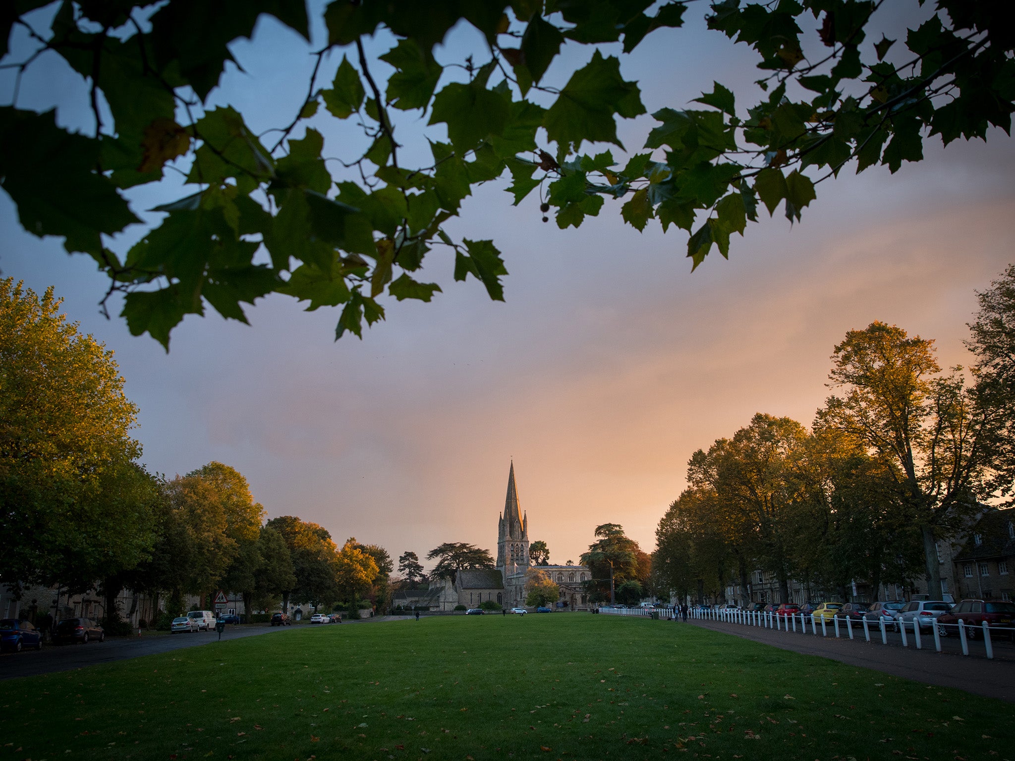 David Cameron’s plan for ‘tacky £50,000 swimming pool’ met with local ...