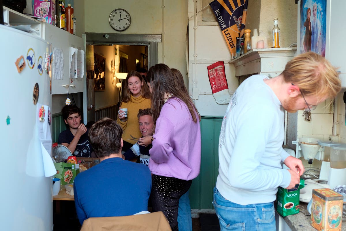 Dutch students work hard to keep virus out of shared houses Dutch ...