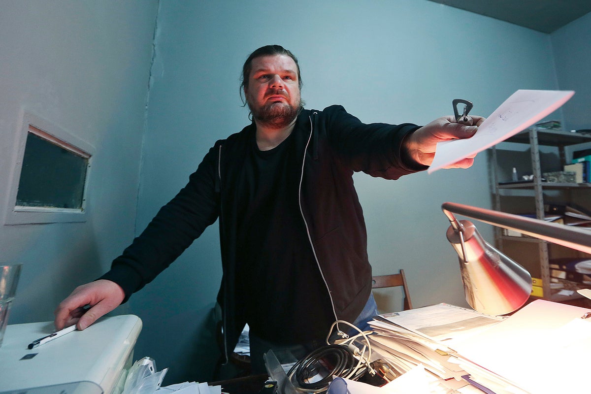 Norway grants asylum to fugitive Pole, raising controversy documents ...