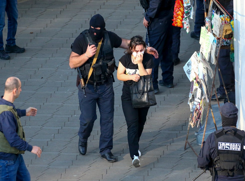 Gunman holds hostages at bank in ex-Soviet republic Georgia hostage ...