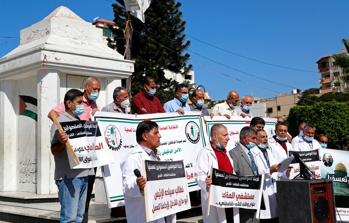 Gaza nurses protest loss of Israeli permit, layoffs Israeli Nurses Gaza ...