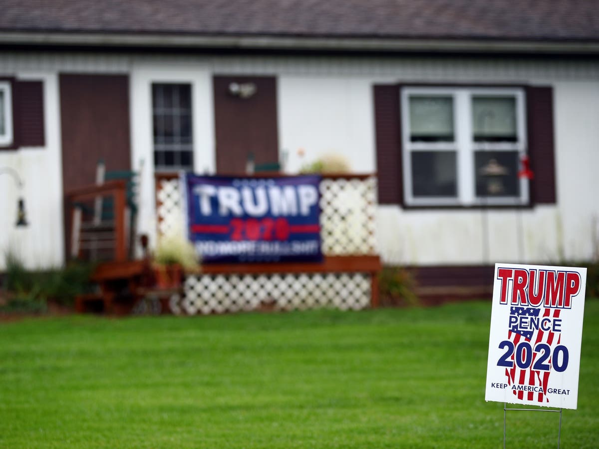 Three people shot after man confronts people over stealing Trump yard ...