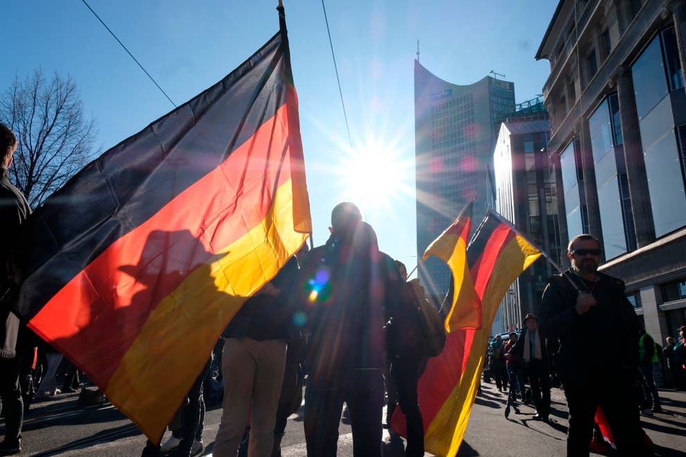 Thousands in Leipzig protest German coronavirus restrictions ...