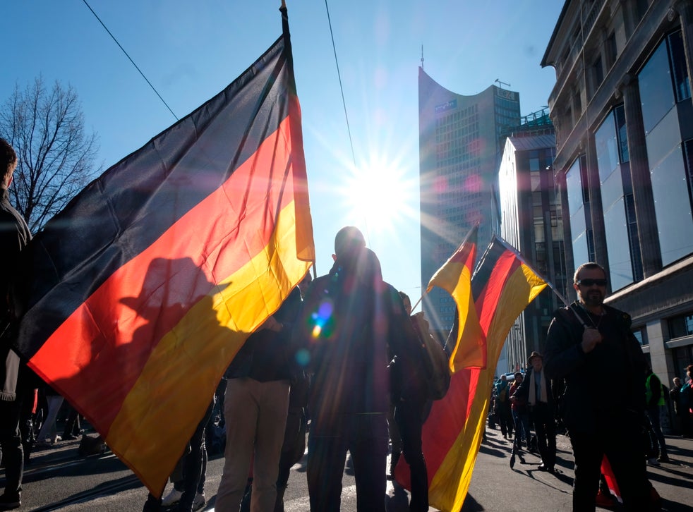 Thousands in Leipzig protest German coronavirus restrictions ...