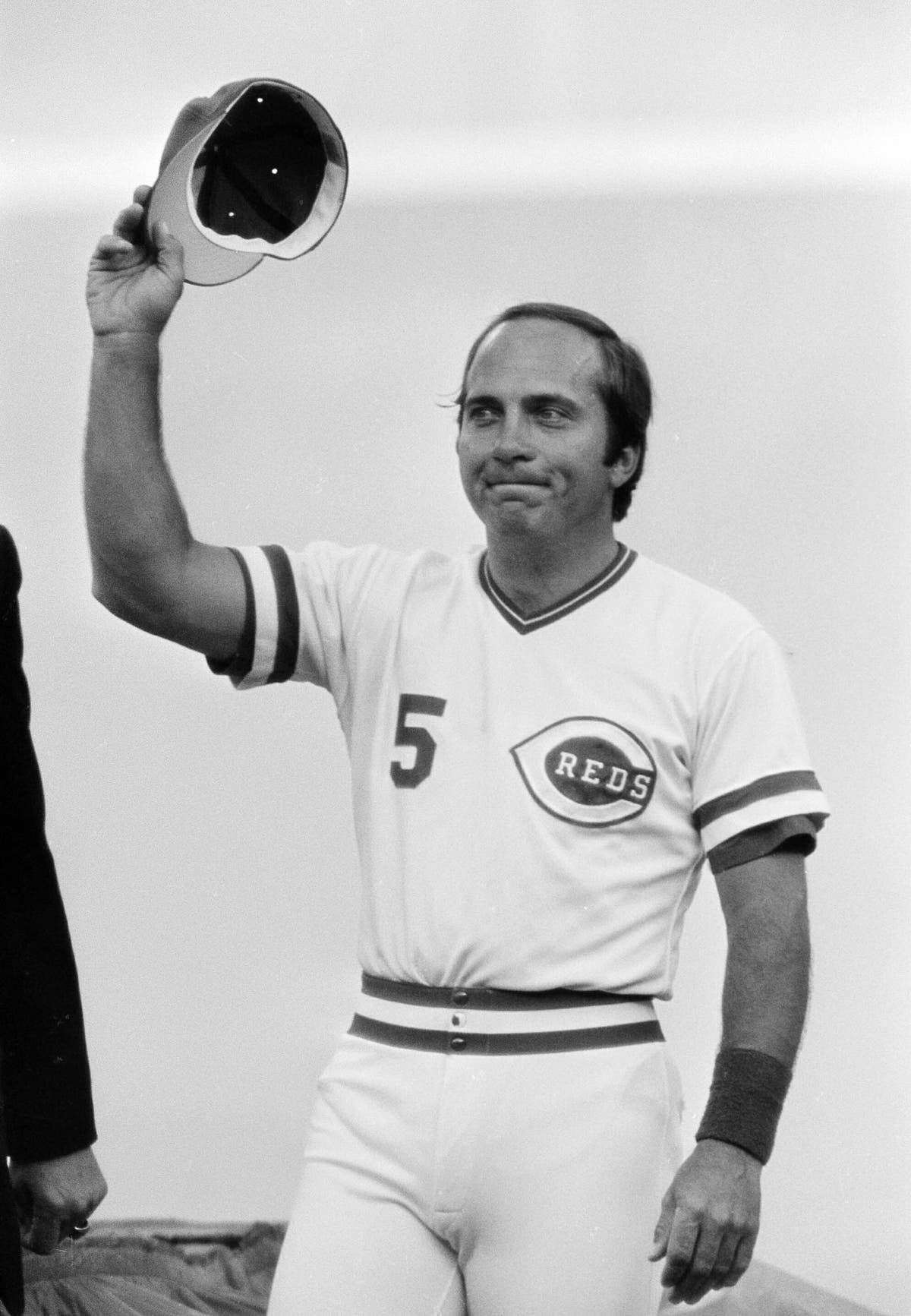 Subasta de reliquias de Johnny Bench recauda casi 2 millones ...