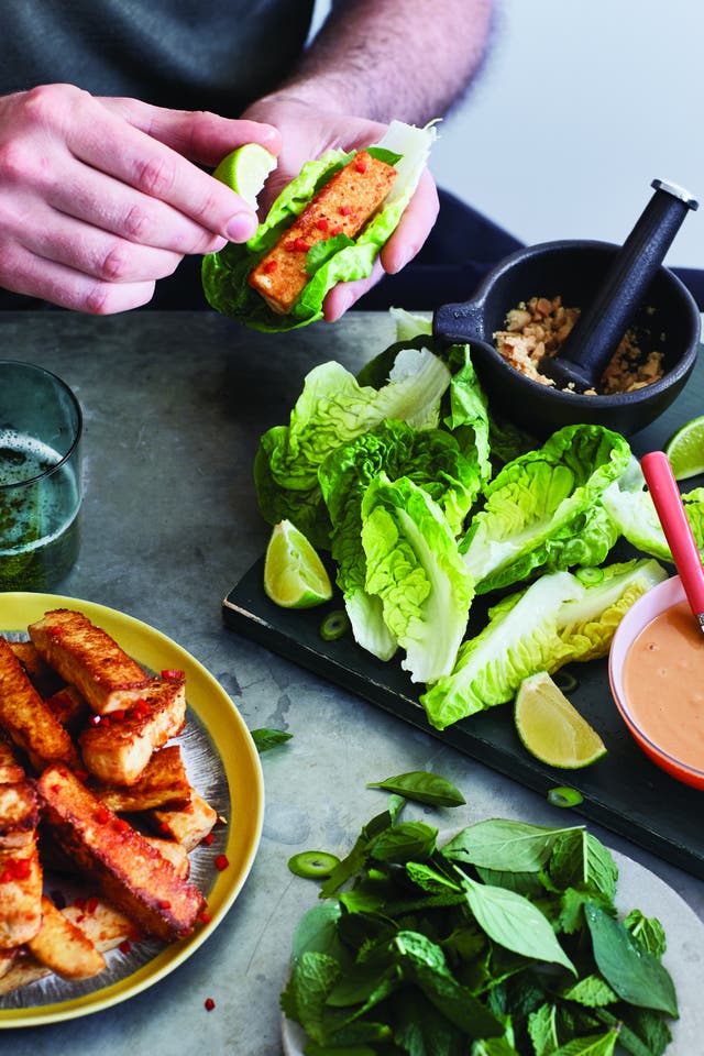 ‘Speedy BOSH!’: Quick and easy vegan recipes from spicy stuffed ...