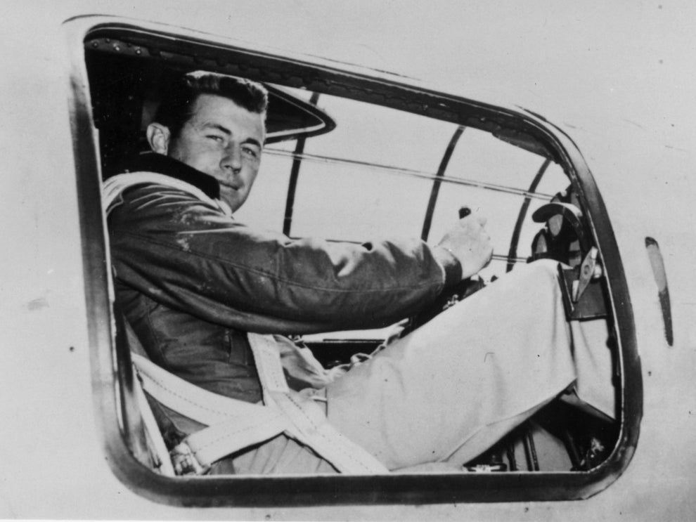 Chuck Yeager: Fearless pilot who shattered the myth of an impenetrable ...