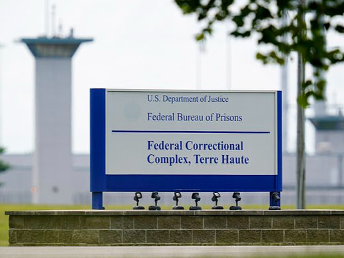 Lisa Montgomery: Death row inmate seeks to block her transfer to male ...