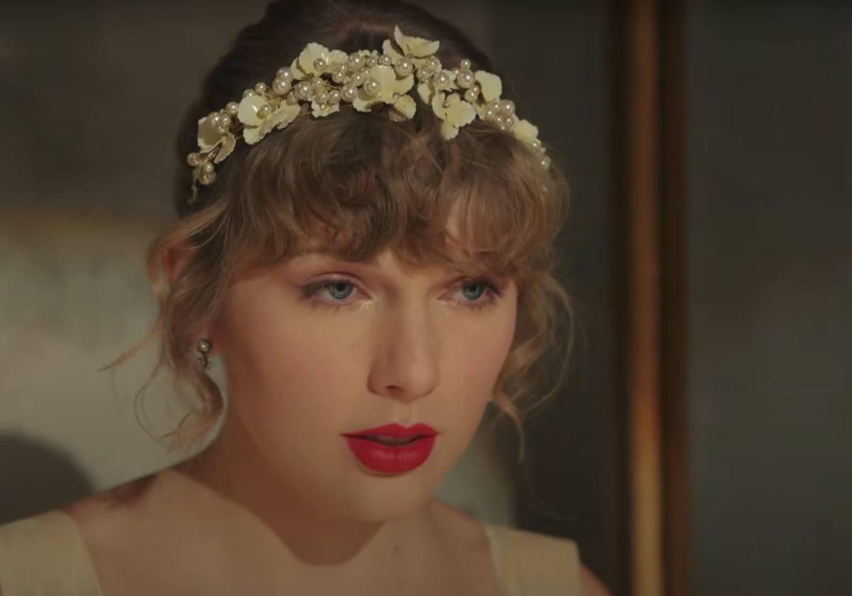 Taylor Swift releases Willow music video along with new album Evermore ...