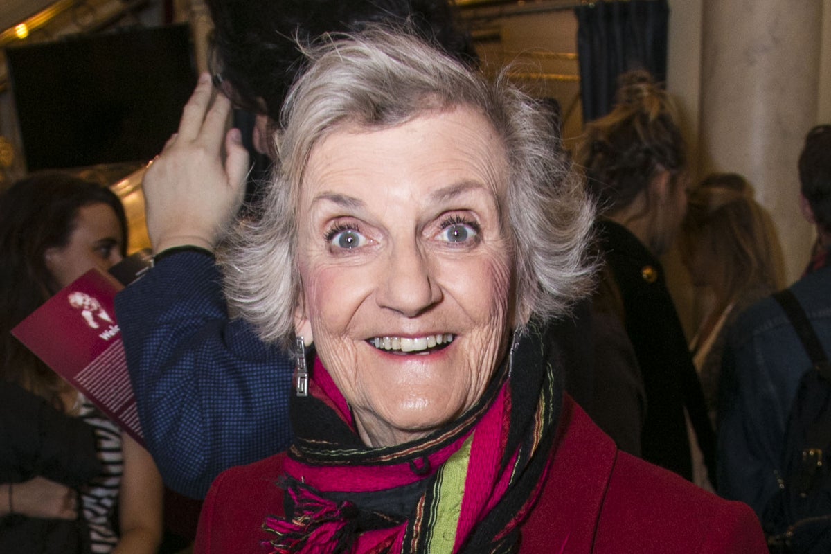 Rosalind Knight death: Friday Night Dinner and Carry On star dies, aged ...