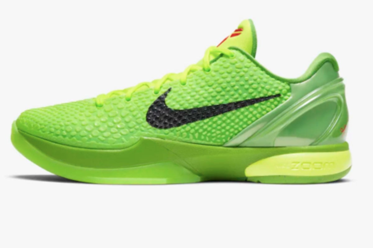 Nike green ‘Grinch’ trainers selling for thousands online | The Independent