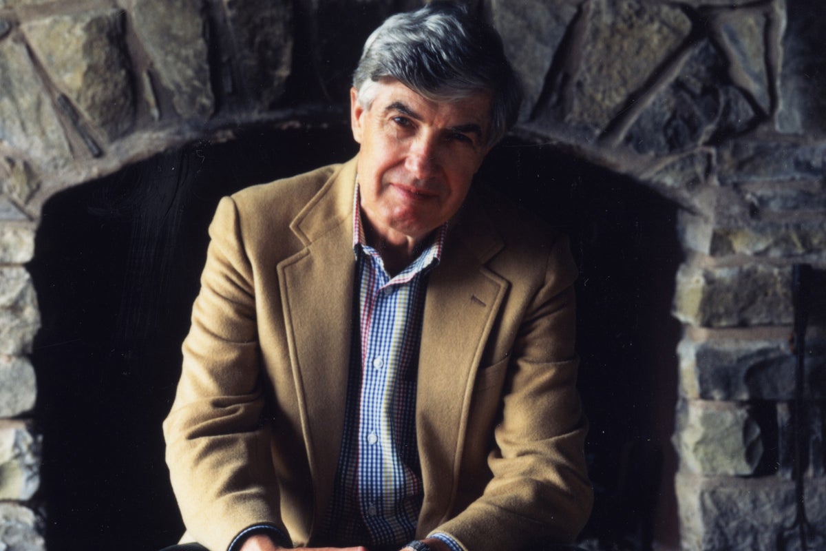 Neil Sheehan: New York Times ‘Pentagon Papers’ reporter dies aged 84 ...