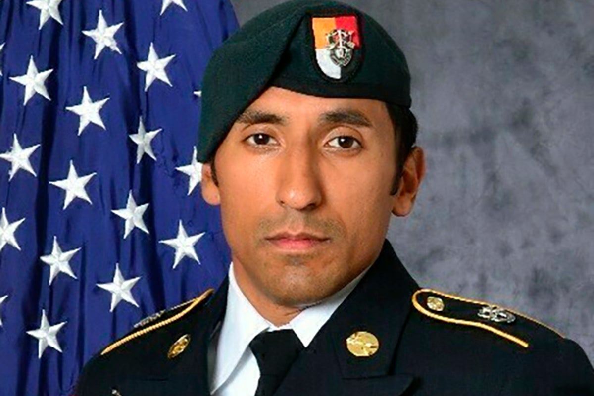 SEAL pleads guilty to role in hazing death of Green Beret Marines Tony ...