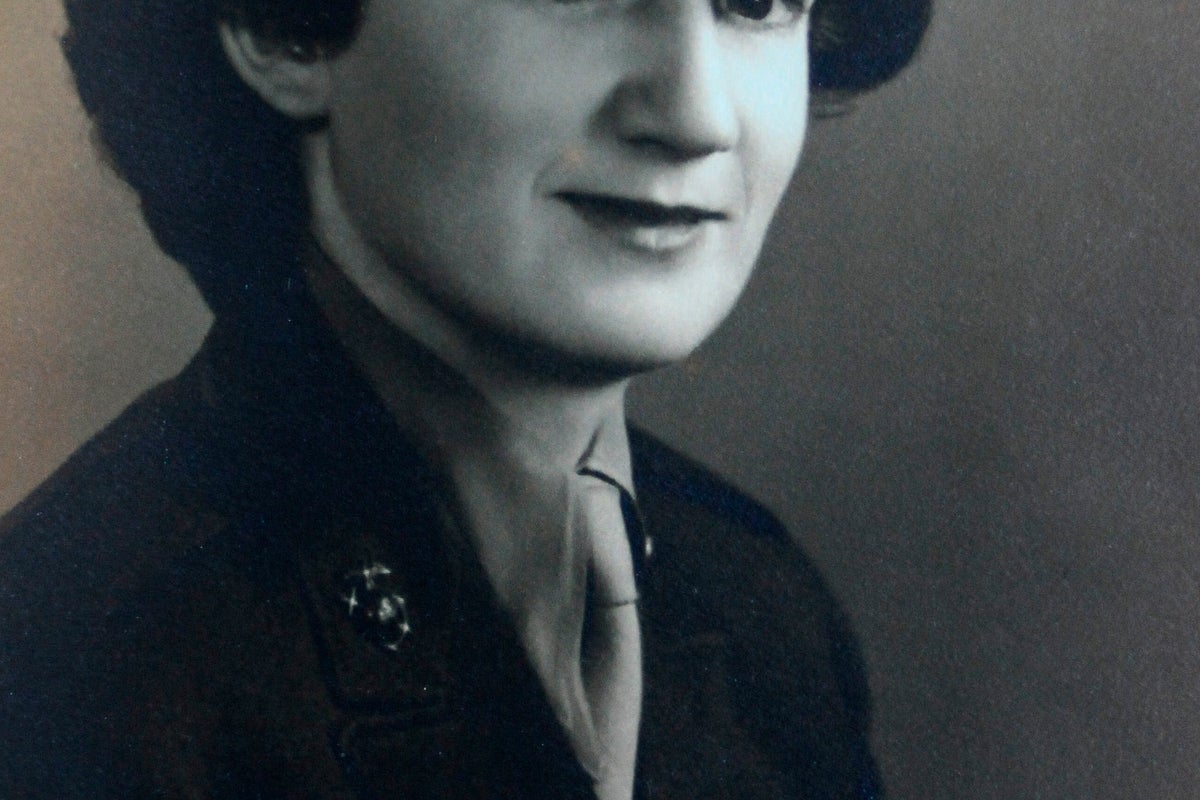 Dorothy Schmidt Cole, oldest living Marine, dies at 107 Pittsburgh age ...