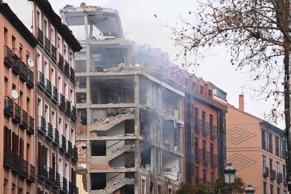 Madrid explosion: Four dead after huge blast rips through building ...