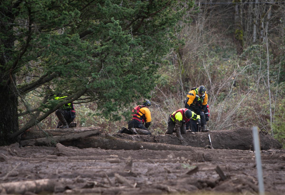 Crews recover body of Oregon woman swept away in mudslide woman sheriff ...
