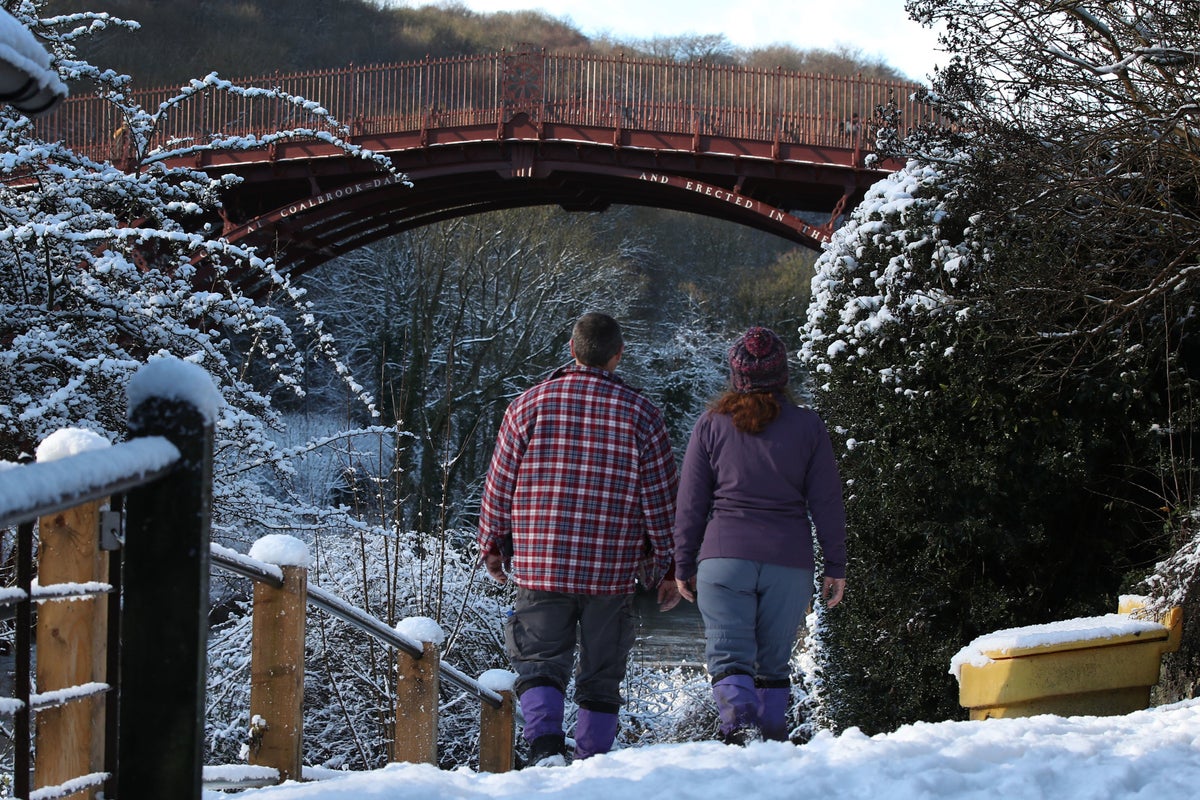 UK weather forecast: Snow and ice warnings issued for northern UK | The ...