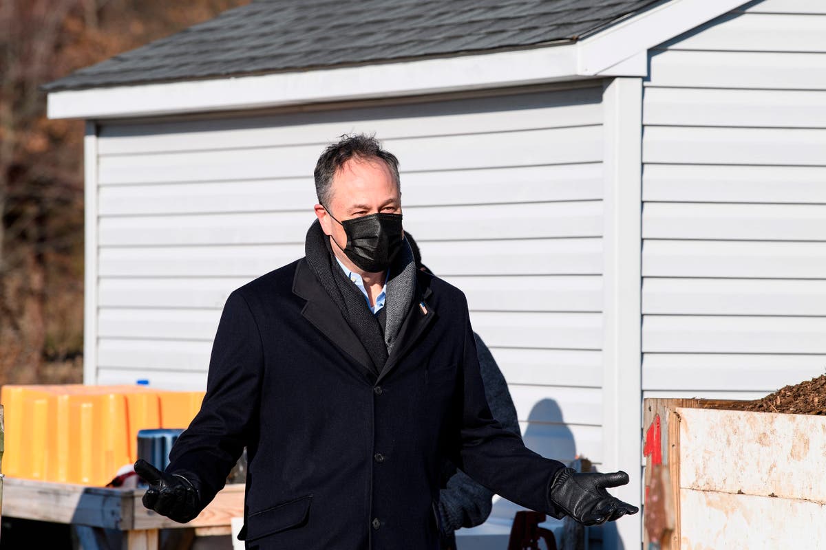 Nation's first second gentleman makes first solo outing Doug Emhoff ...