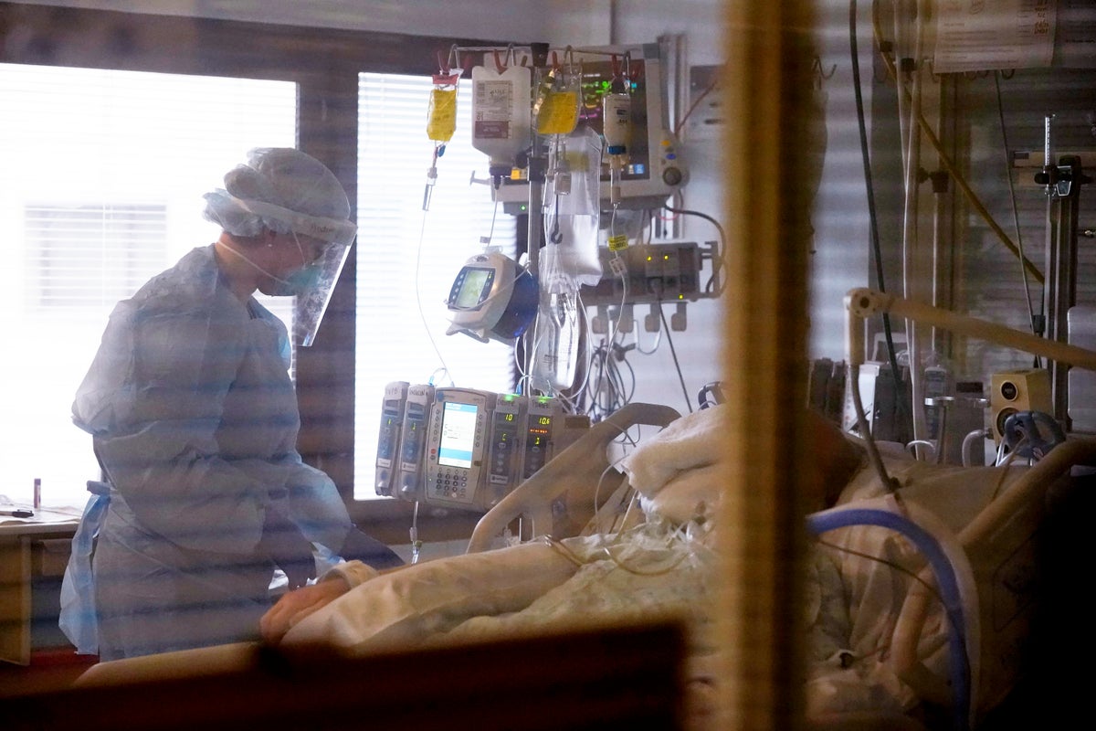 VIRUS TODAY: COVID-19 cases down as US ends deadliest month cases cases ...