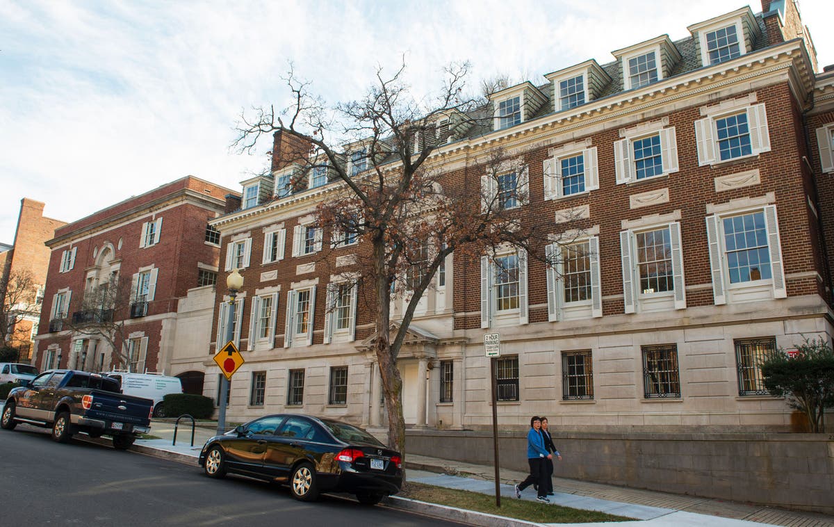 Inside the life of the world’s richest man: Jeff Bezos, his $400 ...