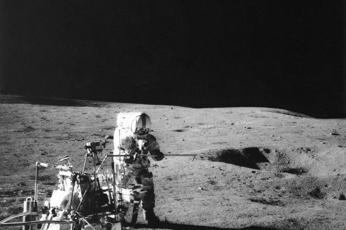 Out of this world: Shepard puts golf on moon 50 years ago Houston Golf ...