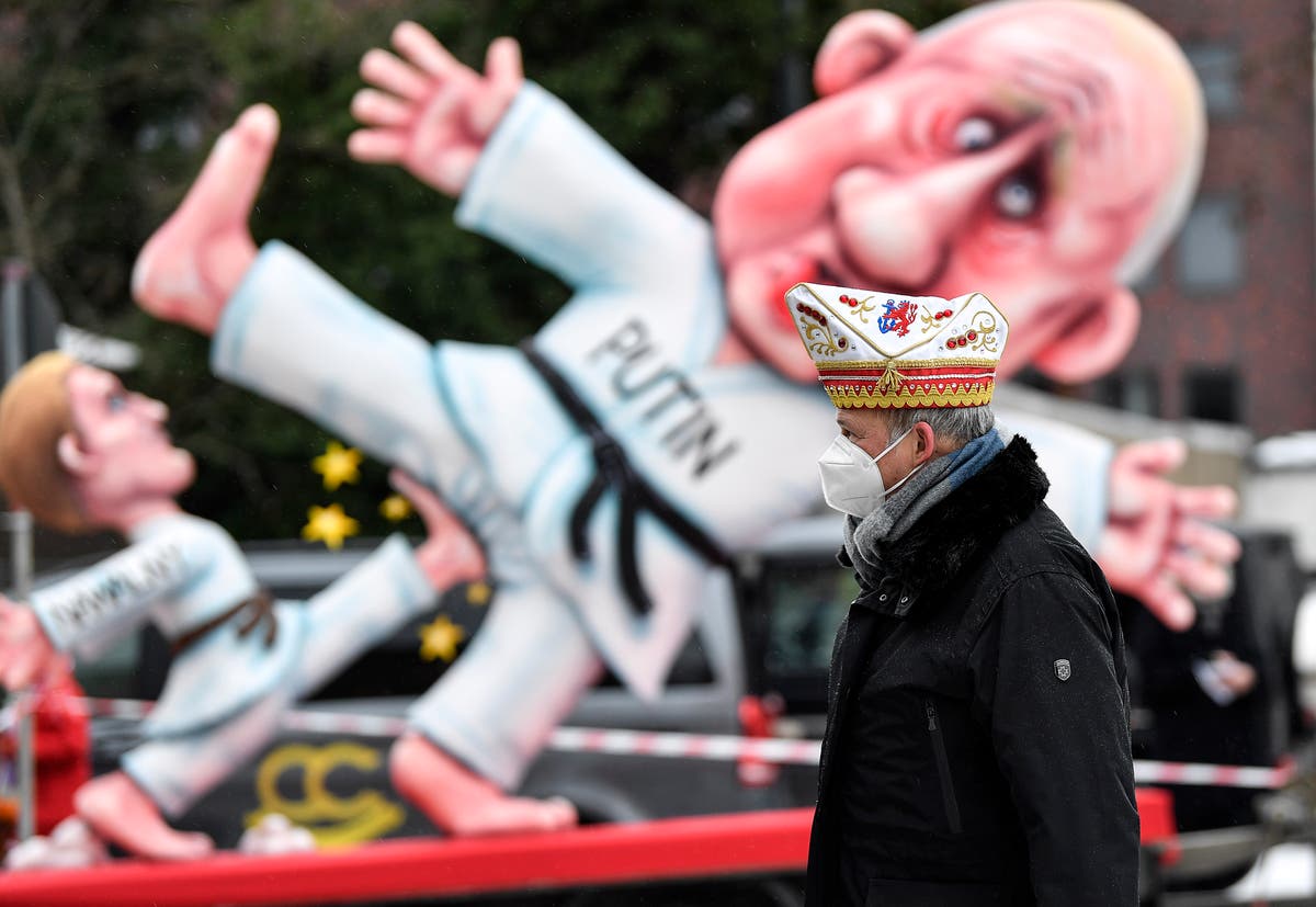 Germany ekes some fun out of a quiet Carnival Germany Donald Trump ...