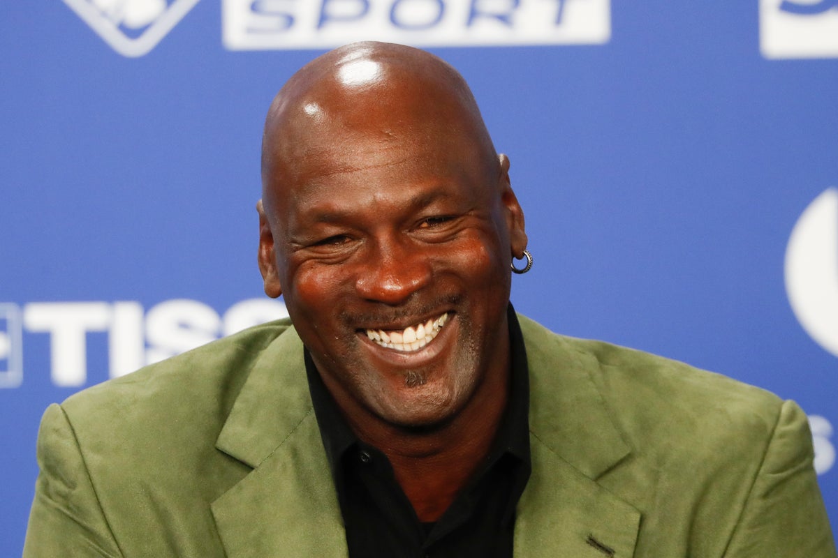 Michael Jordan gives $10M for North Carolina health clinics Michael ...