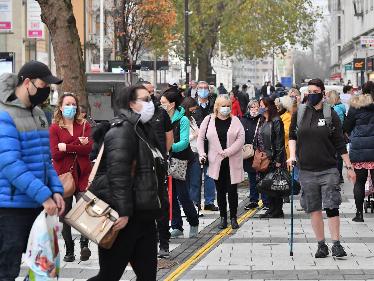 Nearly 2 million more people told to consider shielding at home as they ...