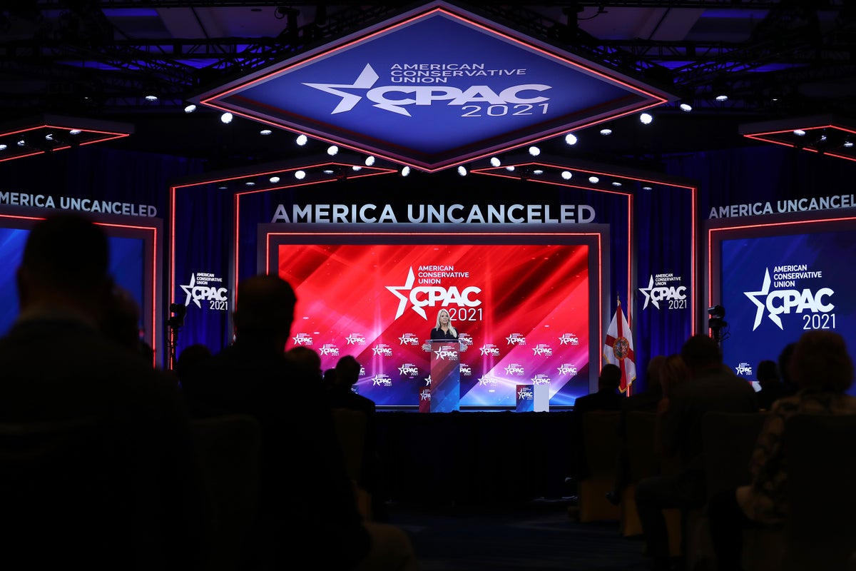 CPAC 2021 interrupted as organisers forced to tell attendees to wear ...