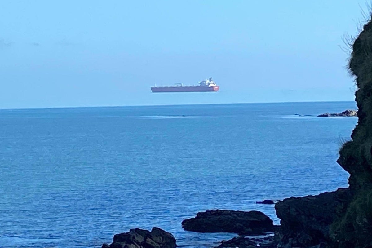 ‘Floating’ ship spotted off Cornwall coast | The Independent