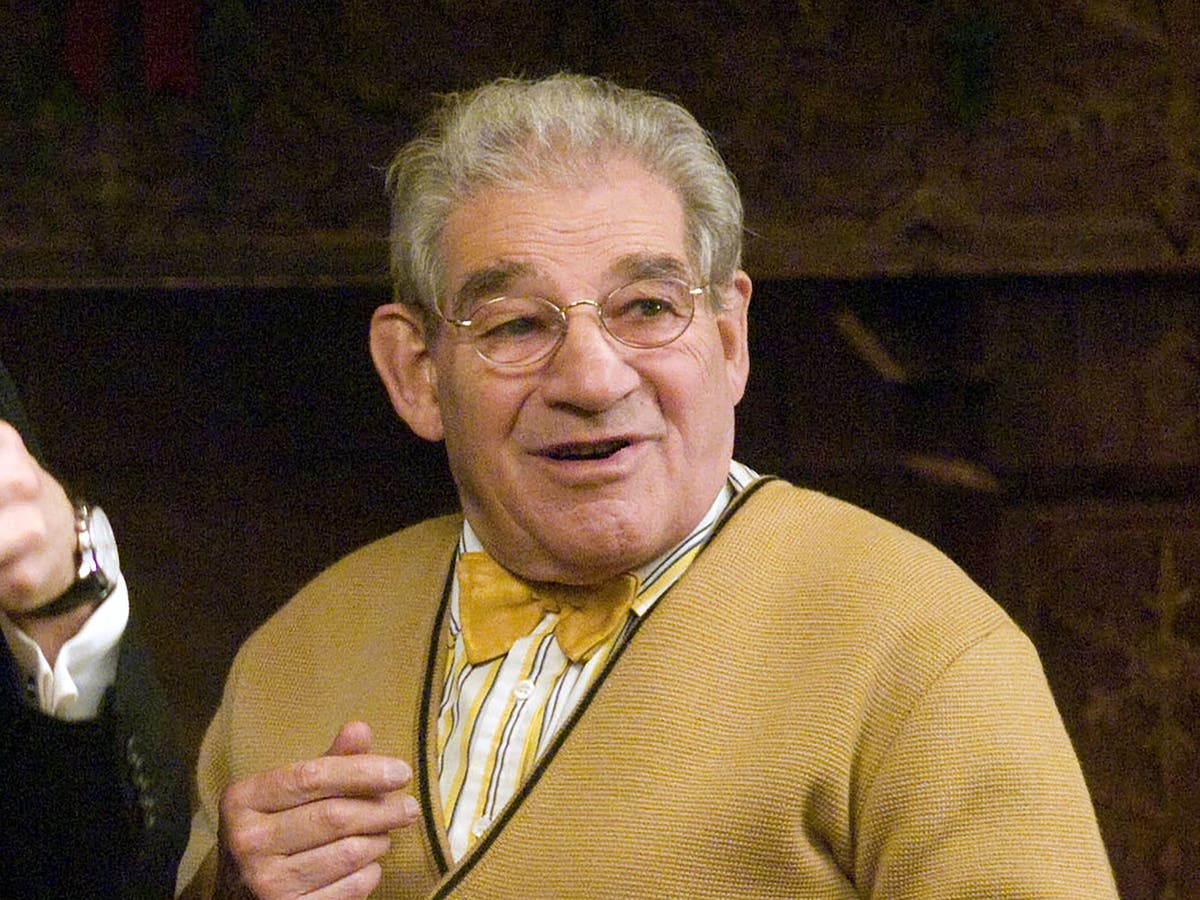 Trevor Peacock death: Vicar of Dibley actor who played Jim Trott dies ...