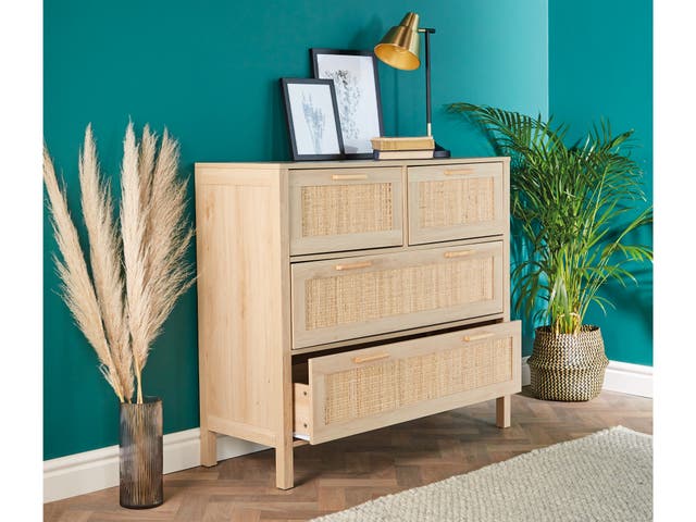 Aldi launches rattan furniture range in time for summer: What to buy ...