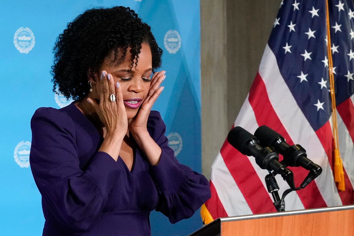 Boston turns historic page with 1st Black, 1st female mayor ...