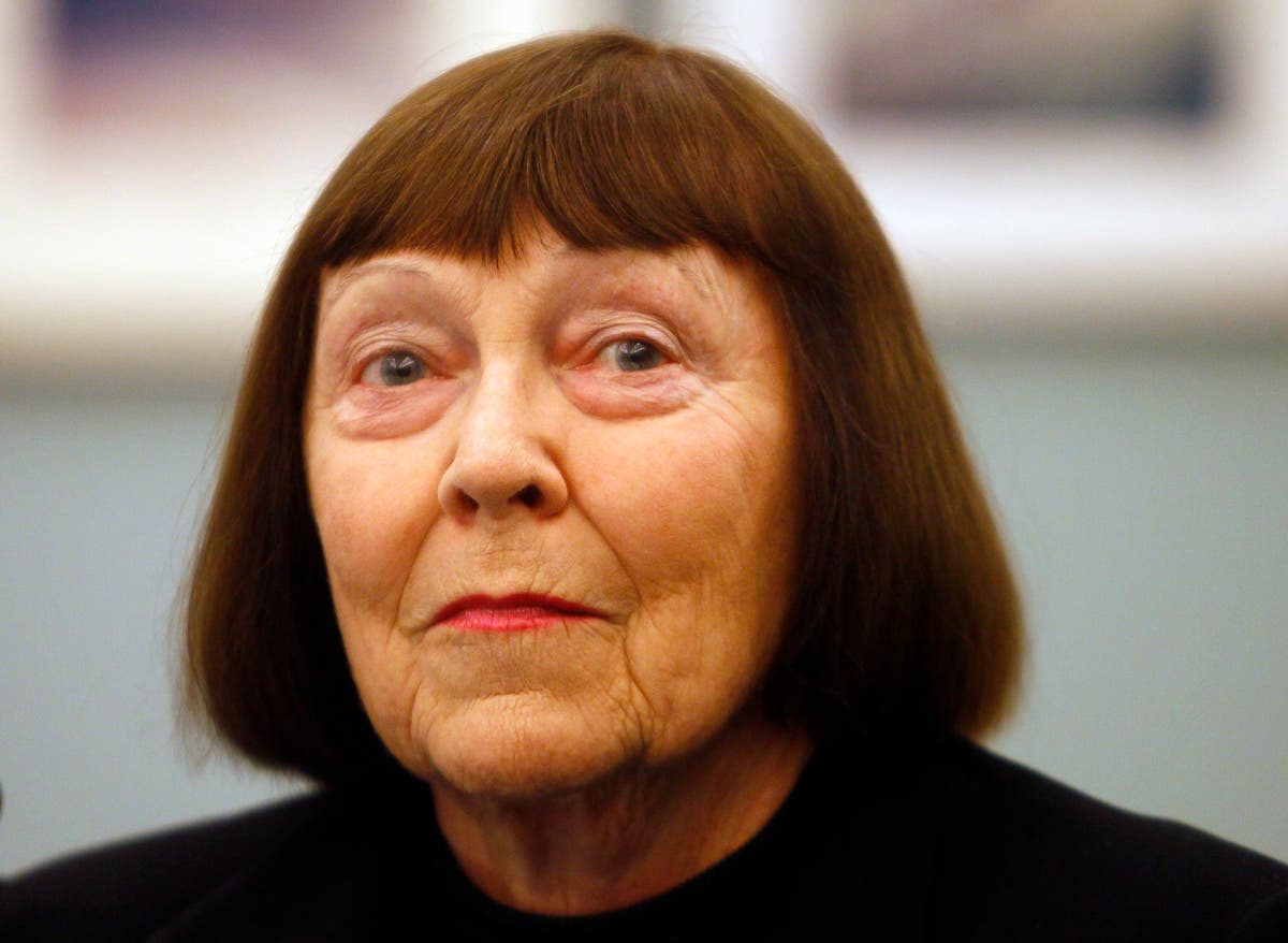 Australian portrait photographer June Newton dies at 97 Jewish Los ...