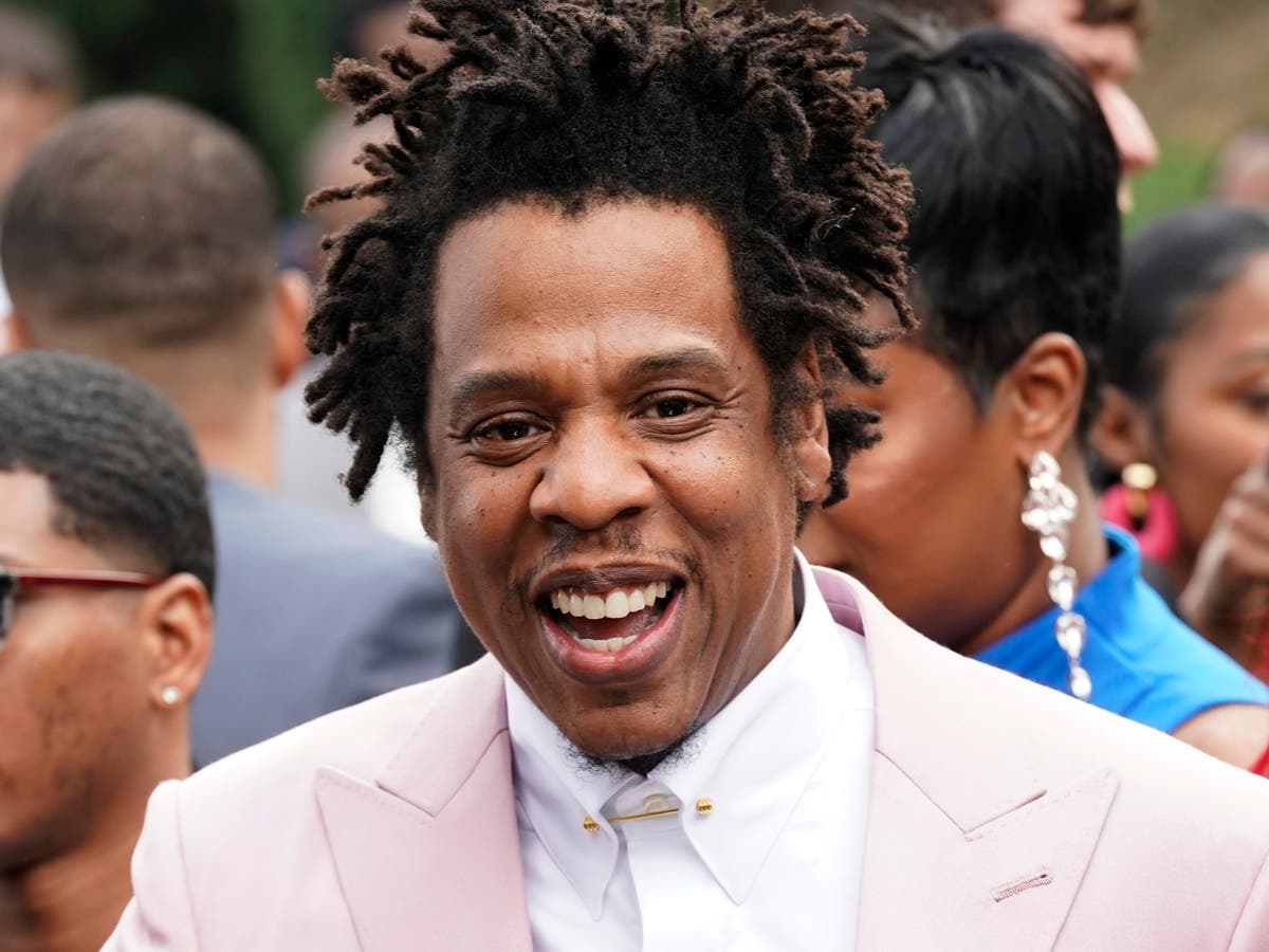 Jay Z files lawsuit against photographer Jonathan Mannion over ...