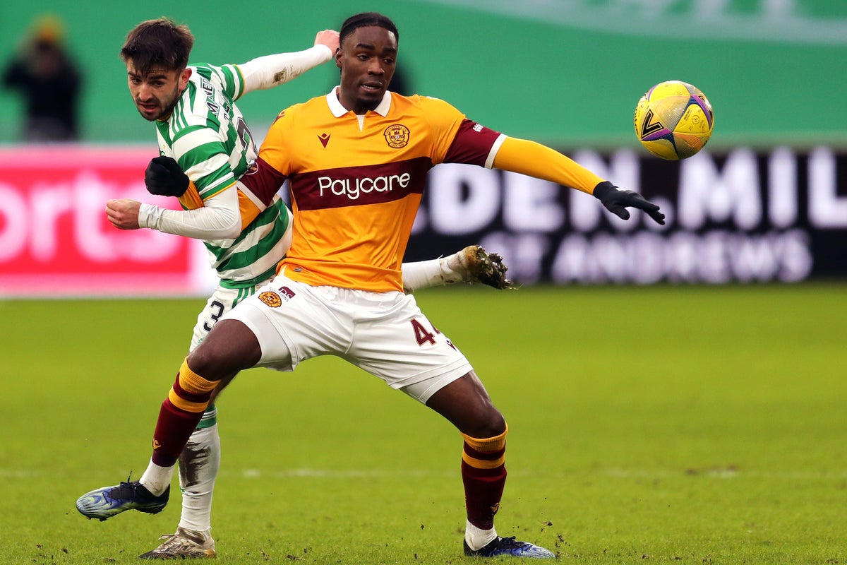 Devante Cole returns to Barnsley on three-year deal | The Independent