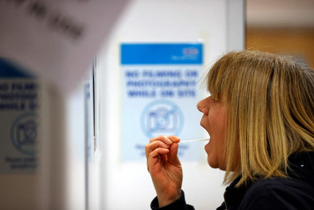 Volunteers were locked in a room with flu patients, but no one caught ...