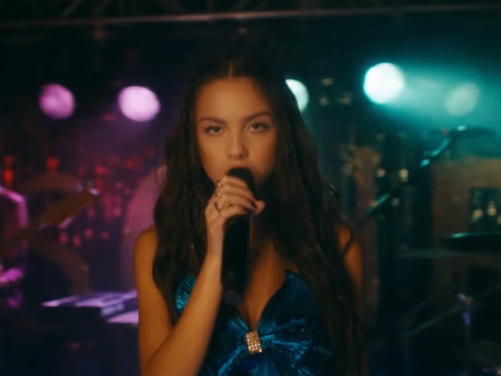 Sour Prom: Olivia Rodrigo sends fans into frenzy with…