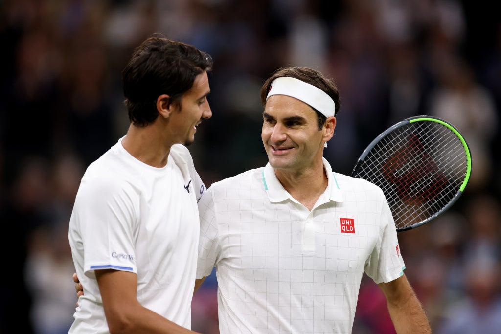 Roger Federer eases past Lorenzo Sonego to reach…