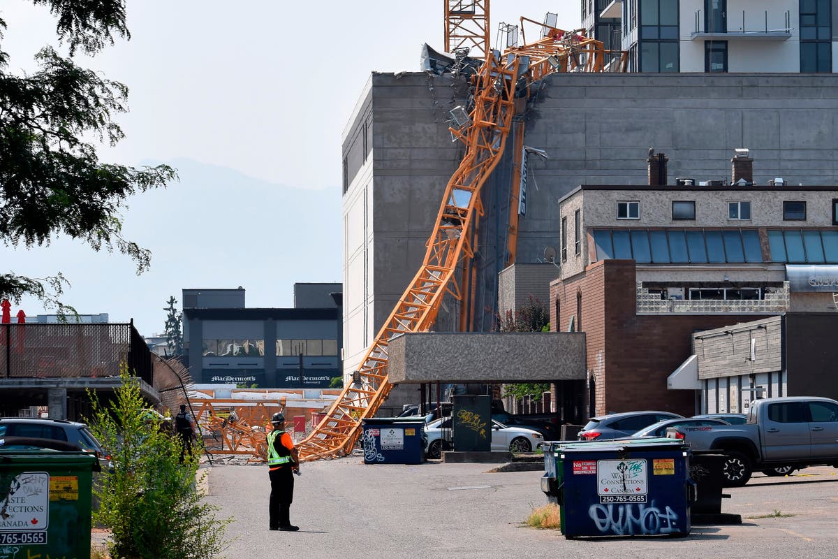 5 killed in crane collapse at residential tower in Canada British ...