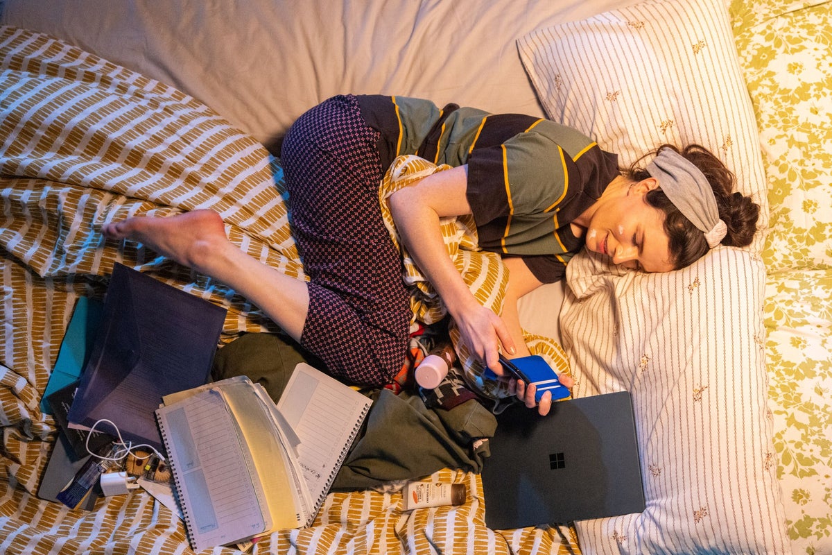 Channel 4 apologises after plunging off air and returning with ...