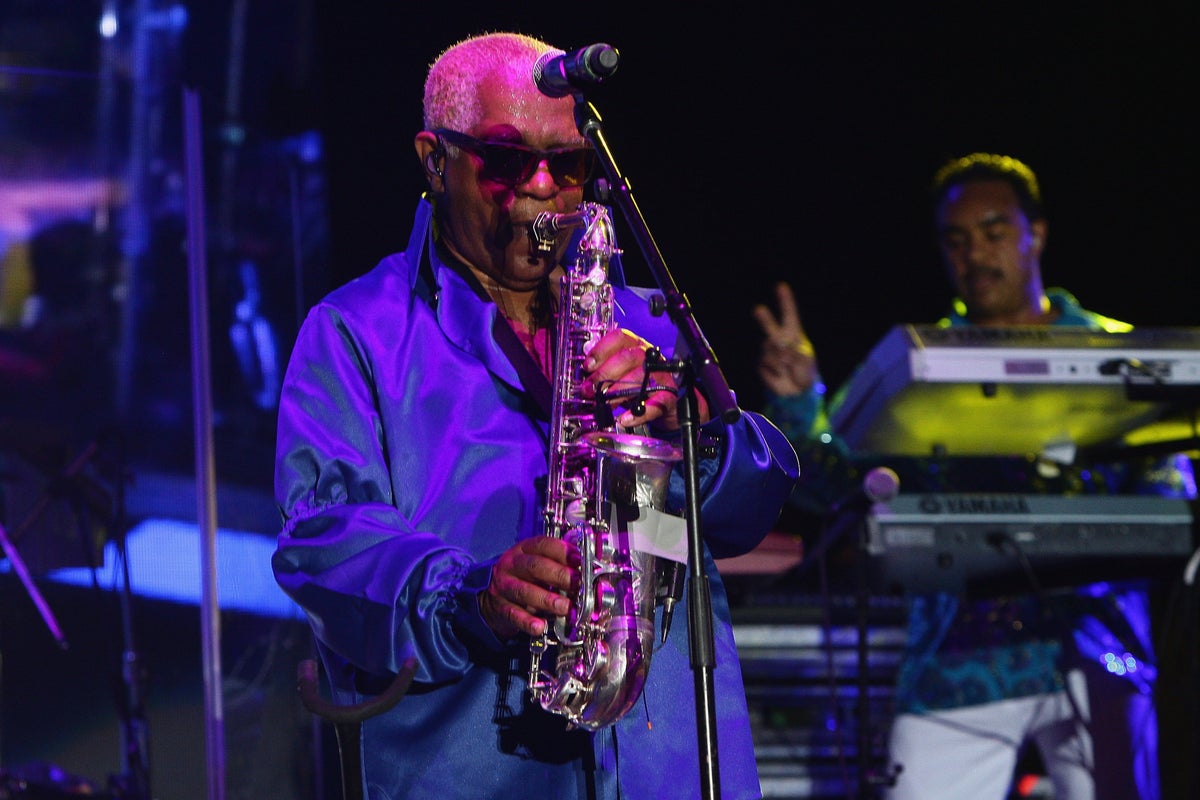 Dennis Thomas: R&B’s ‘cool cat’ and founding member of Kool & The Gang ...