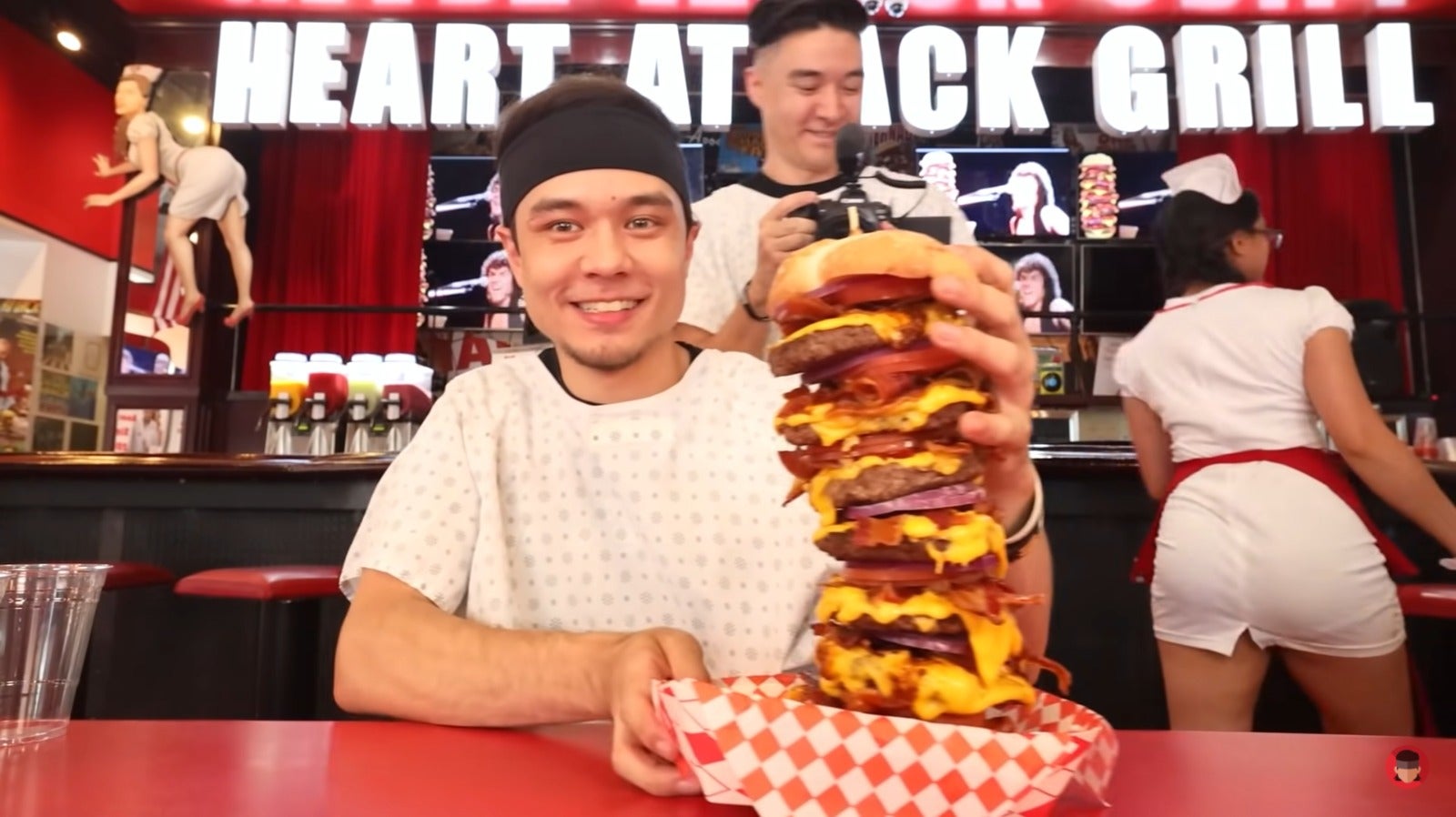 Man ate 20,000 calorie burger in record time – guess how long it took ...