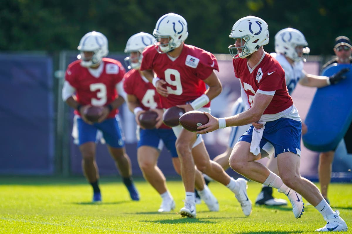 Wentz lidera el regreso a los entrenamientos tras una lesión ...