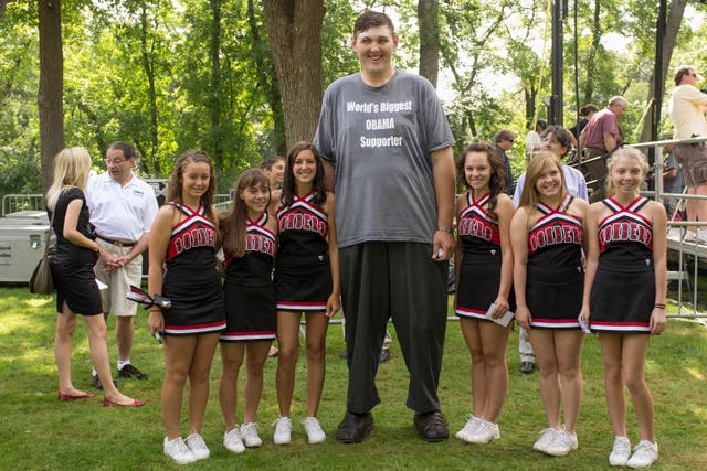 Igor Vovkovinskiy: The tallest man in US dies at 38 | The Independent