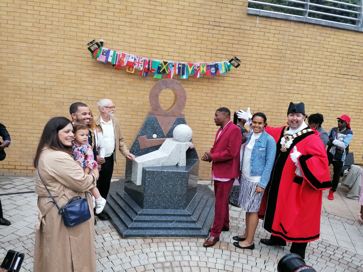 London statue unveiled in honour of Windrush NHS nurses | The Independent